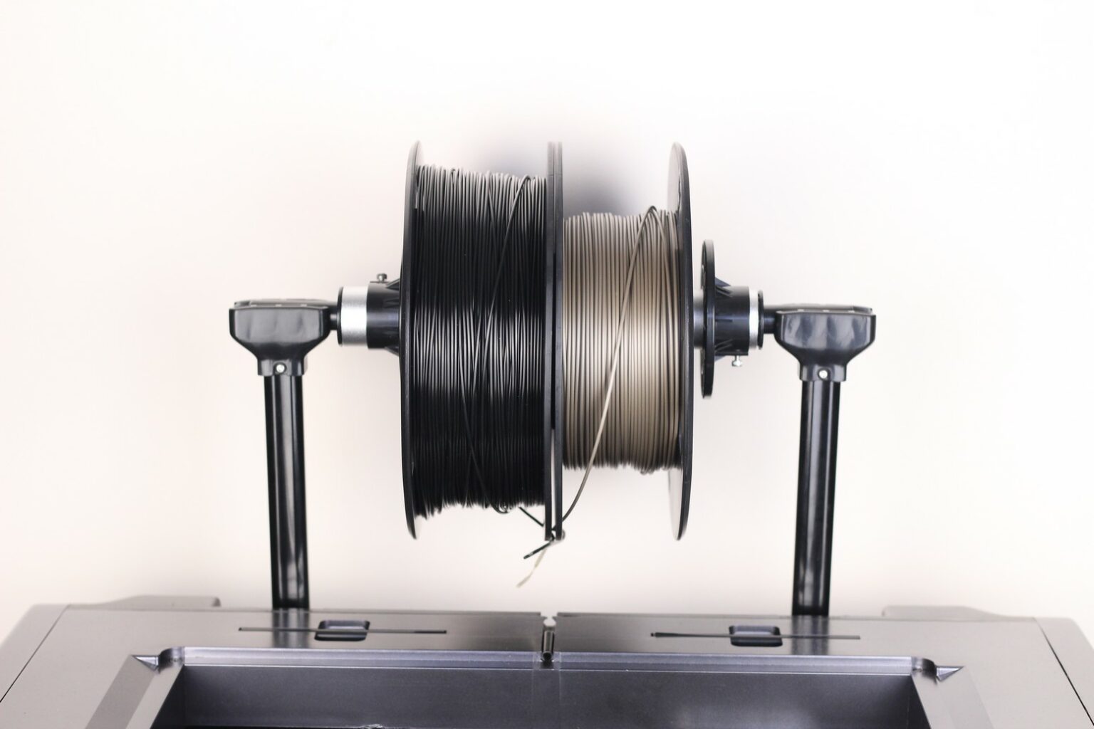 QIDI X-MAX Review: Enclosed High-Temperature 3D Printer | 3D Print Beginner