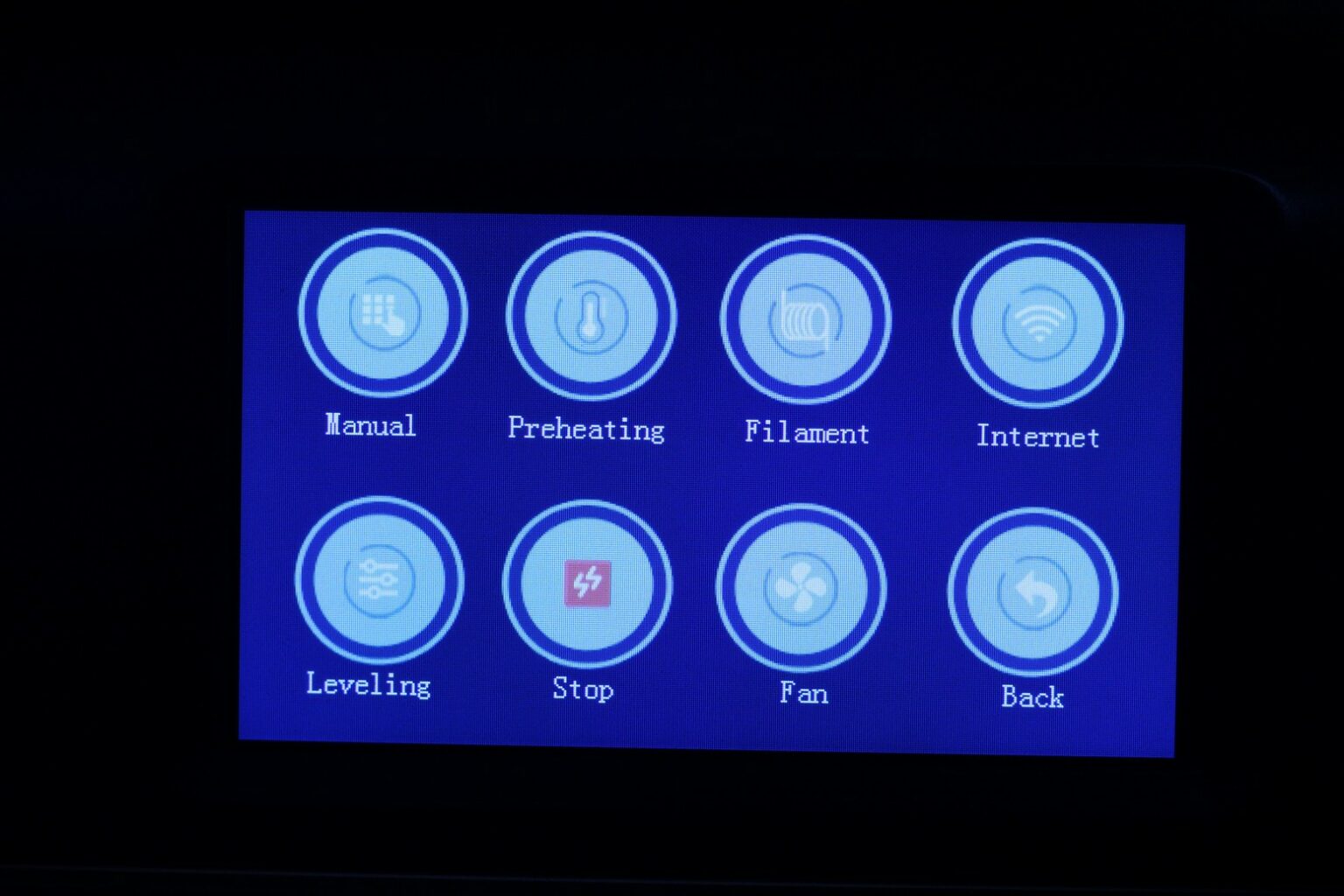 QIDI X-MAX Review: Enclosed High-Temperature 3D Printer | 3D Print Beginner